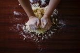 8 Cooking Photography Tips for Food Action Shots